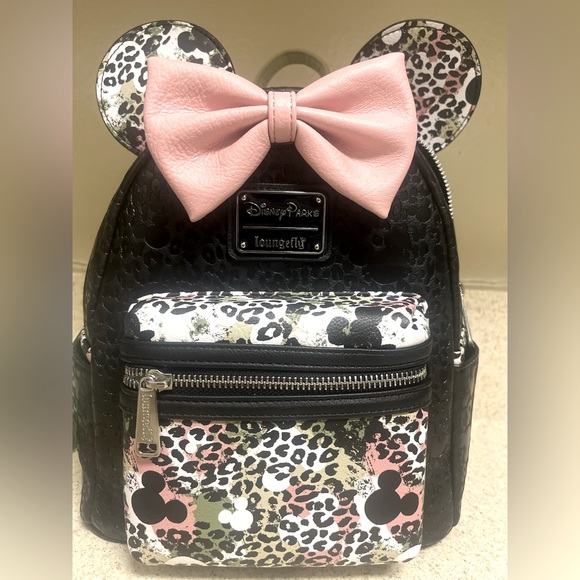 Loungefly | Bags | Loungefly Disney Minnie Mouse Icon Animal Print Mini ...